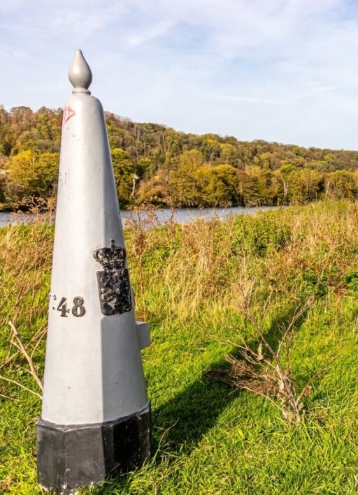 What kinds of work are there on the Meuse? | Discover the stories of ...